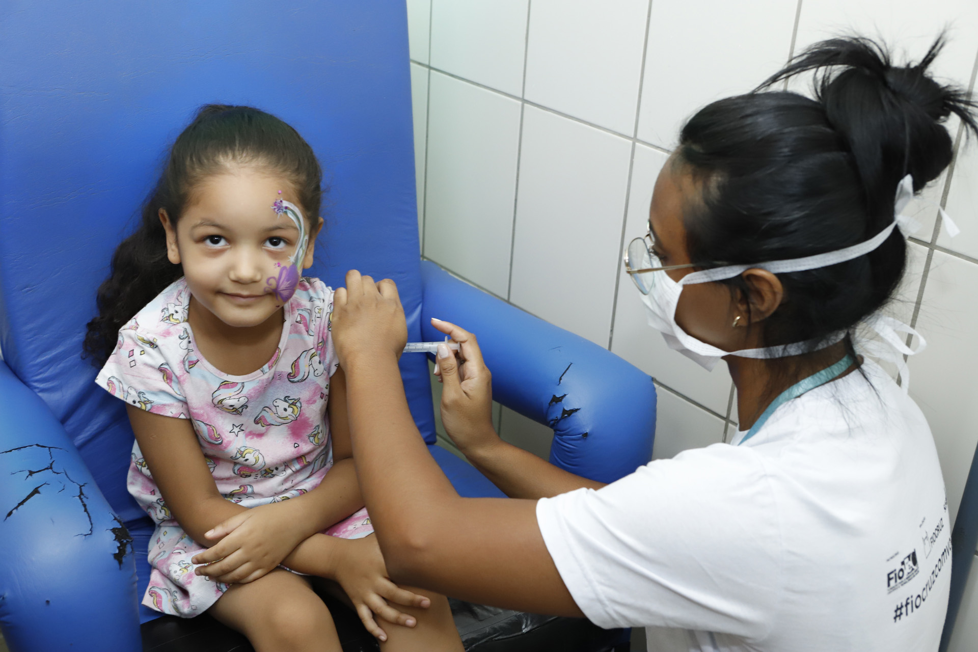 Calendário de rotina infantil agora tem vacina contra a covid-19 - Secretaria de Saúde do ...